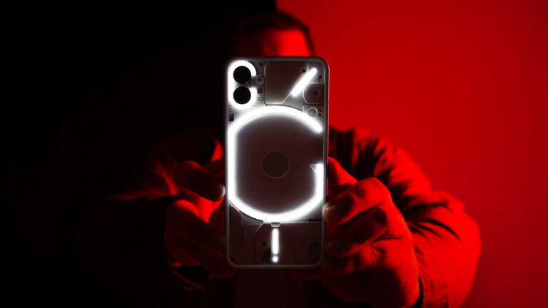 Nothing Phone (2) comes with transparent USB-C cable - ShiftDelete.Net ...