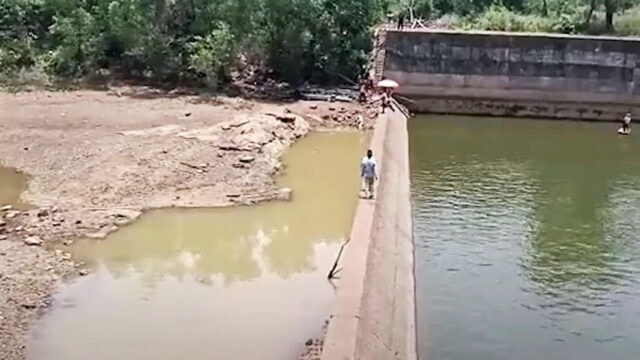Government official drained a water dam to retrieve his Galaxy S23 ...
