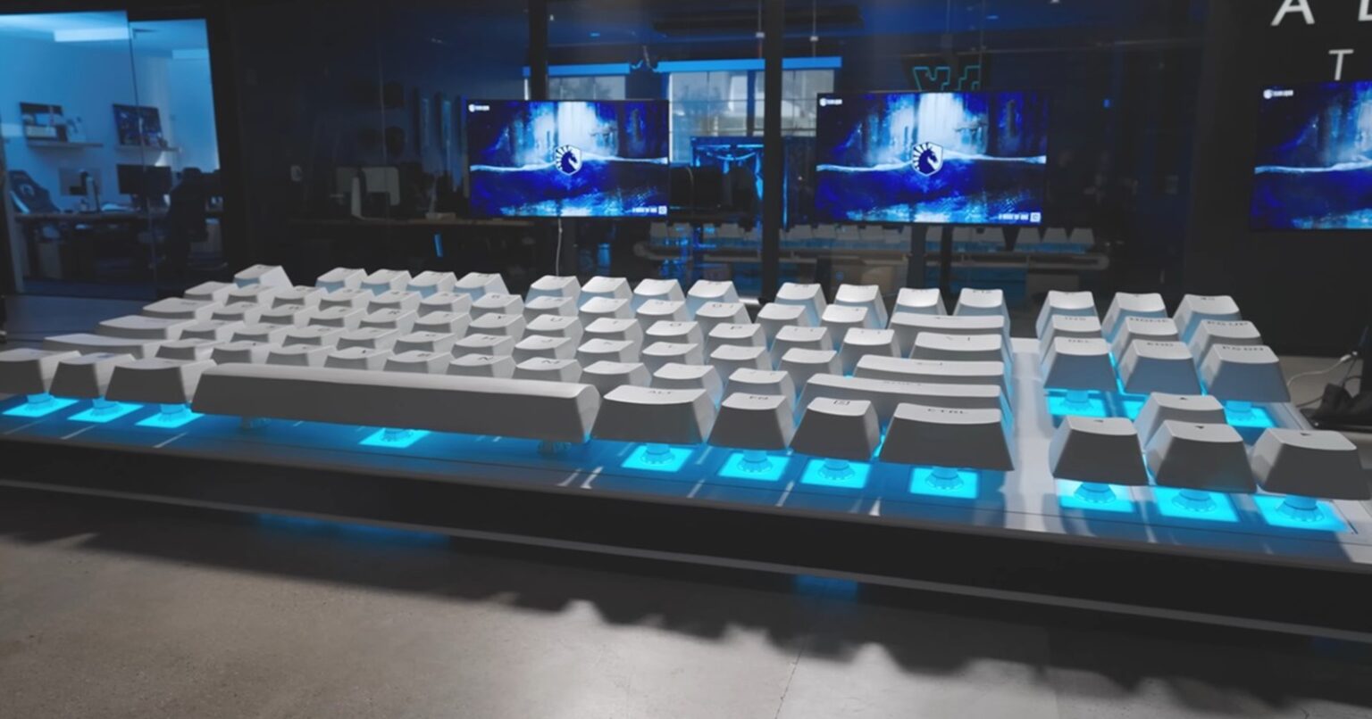 Want the biggest? Here's a 5-meter gaming keyboard! - ShiftDelete.Net ...