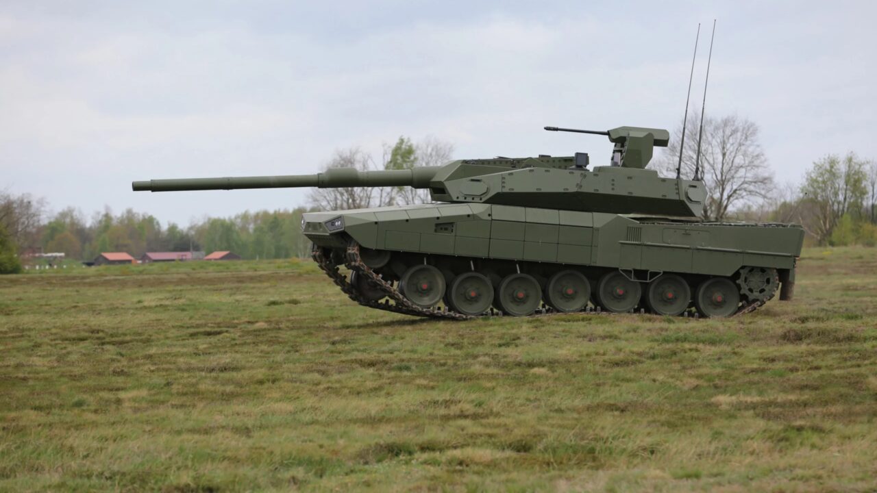 Europe's unmanned tank Leopard 2 showcased its capabilities ...