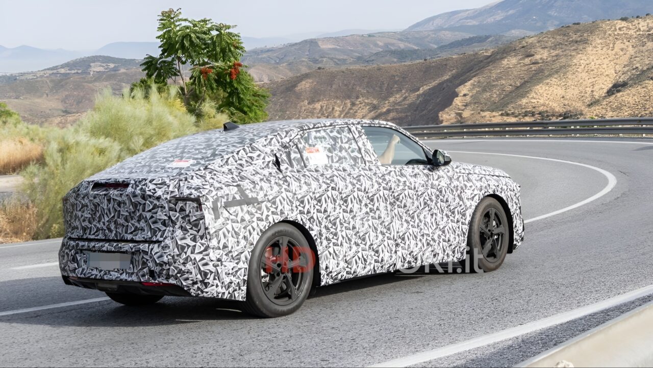 Entering the final stage! The electric DS 8 fastback is coming - SDN
