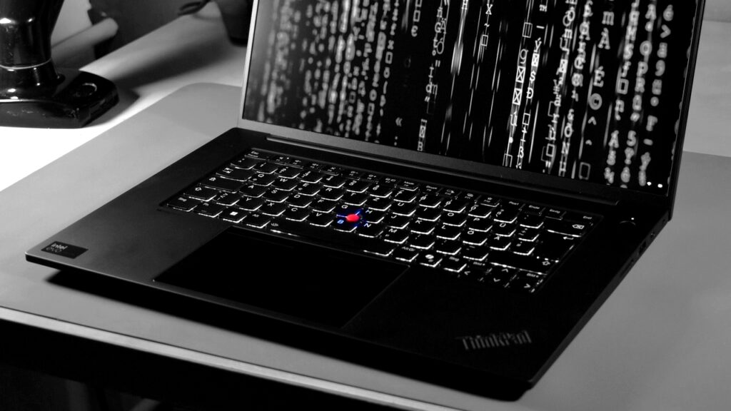 The end of an era: Lenovo has removed iconic red button! - SDN