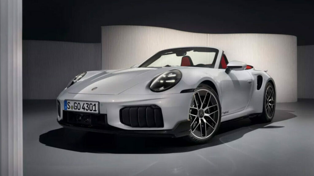 The new Porsche 911 Turbo S has been announced - SDN