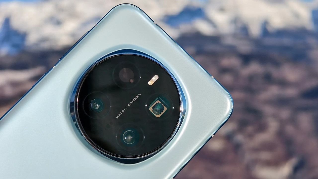 Honor Magic 8 Pro pricing leak points to steep European launch ...