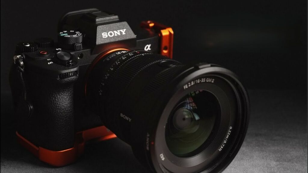 Sony A7 V Debuts With 33 MP Sensor, 4K/120 Video, and AI Autofocus ...